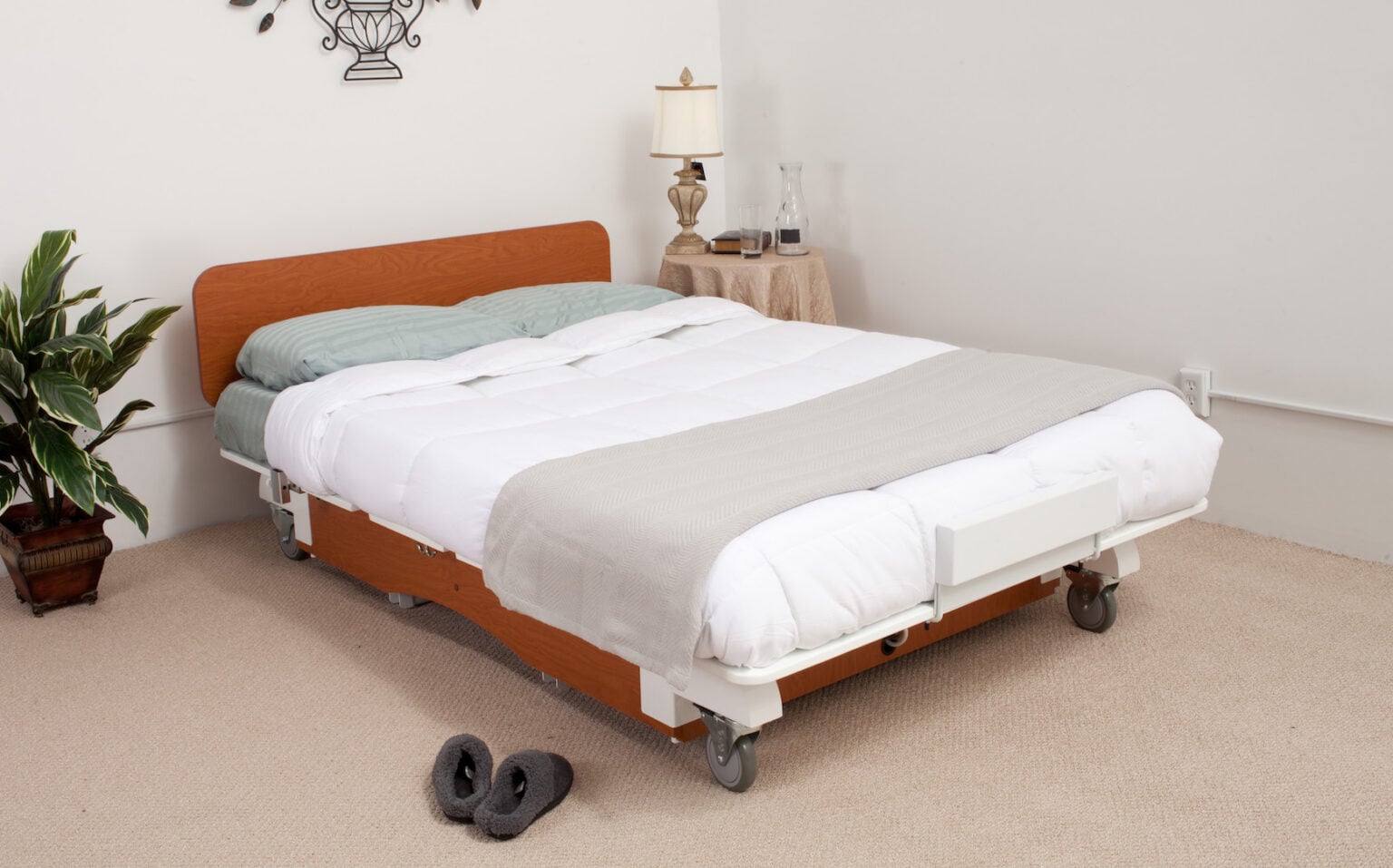 Queen Size Adjustable Beds for Home | Queen Hospital Beds